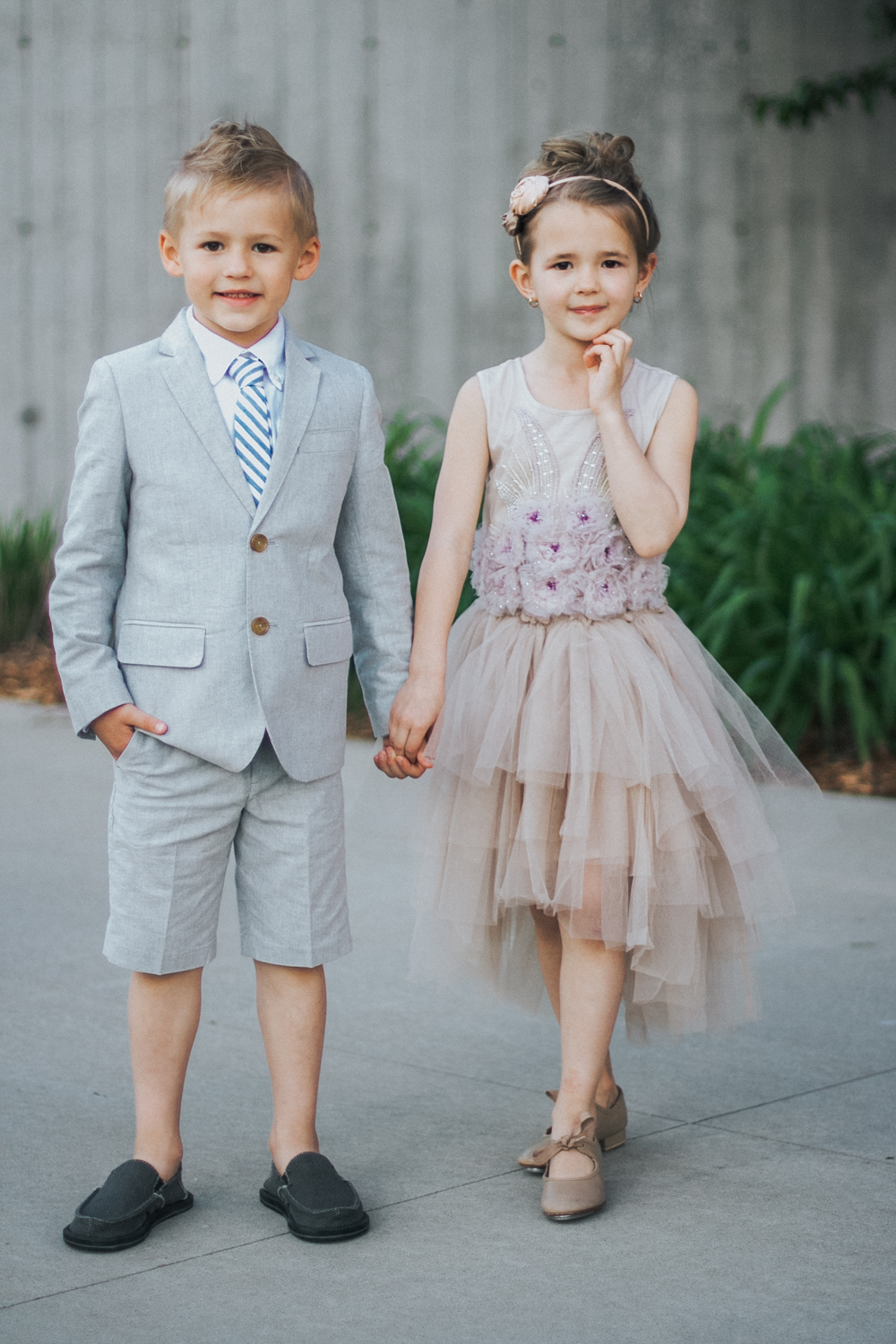Craig + Holly // Urban Family Session | Emily Mitton