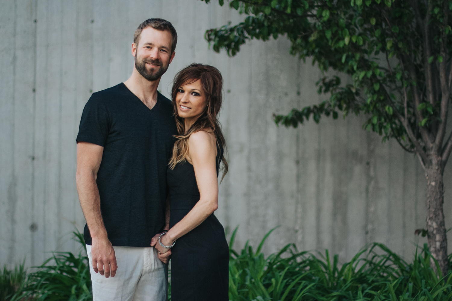 Craig + Holly // Urban Family Session | Emily Mitton