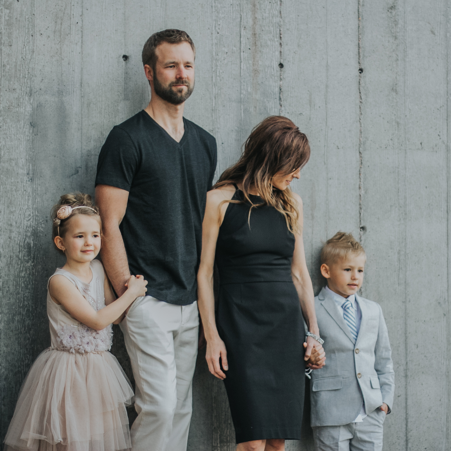 Craig + Holly // Urban Family Session | Emily Mitton